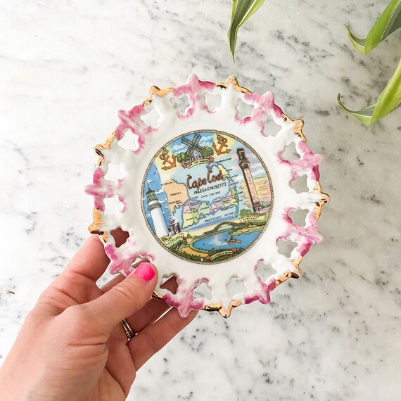 Vintage Cape Cod Souvenir Plate with Lace Trim. Mid Century | Etsy