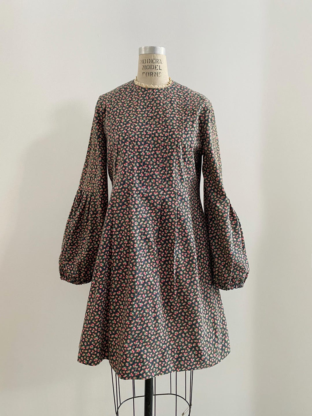 60s Vintage Tiny Flower Pattern Dress - Etsy