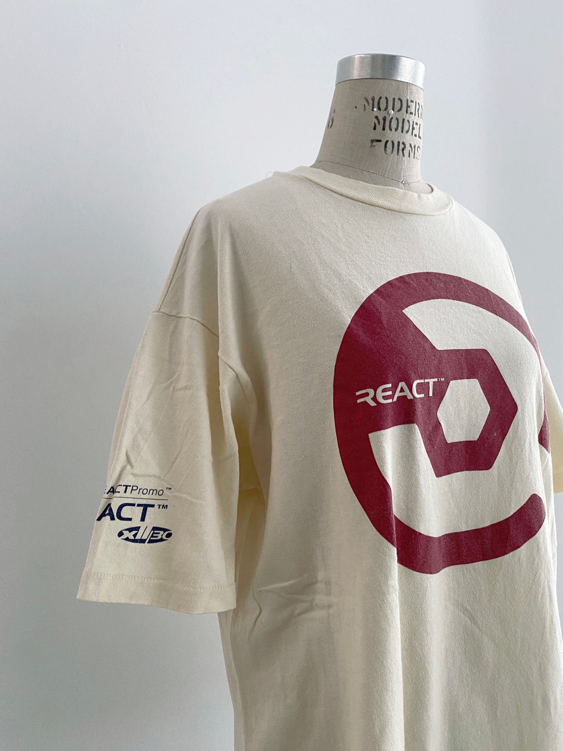90s Vintage React Record Label Shirt : Rave - Etsy