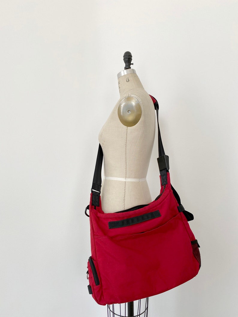 90s Vintage Yak Pak Padded Messenger Bag : Rave - Etsy