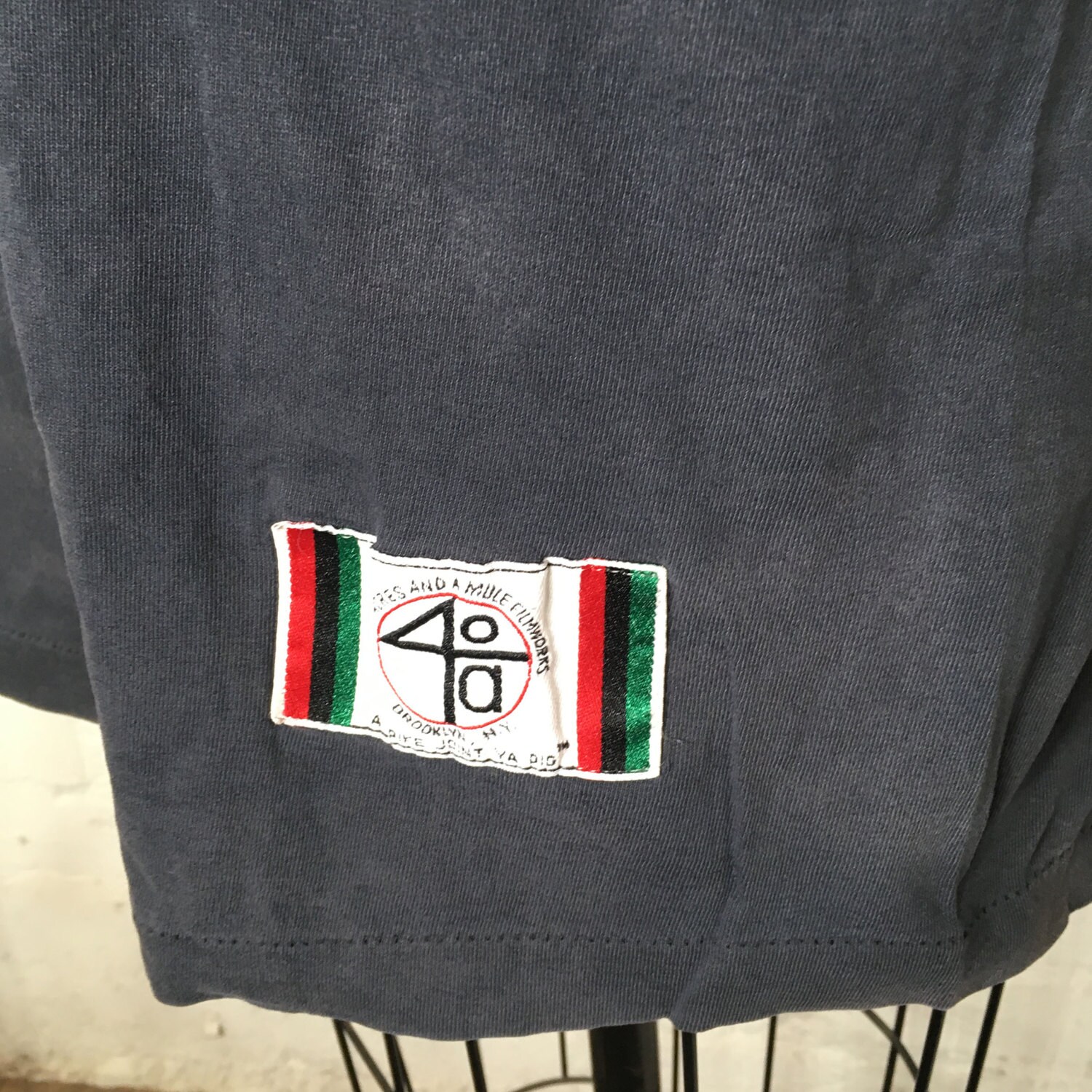 90s Vintage 40 Acres and a Mule Filmworks Tshirt : Spike Lee Nike Air ...