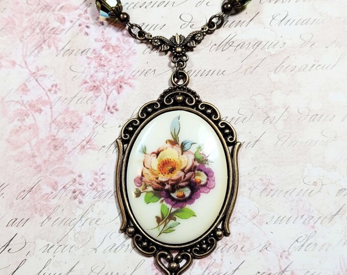 Floral Cameo Necklace, Vintage Cameo Pendant, Flower Necklace ...