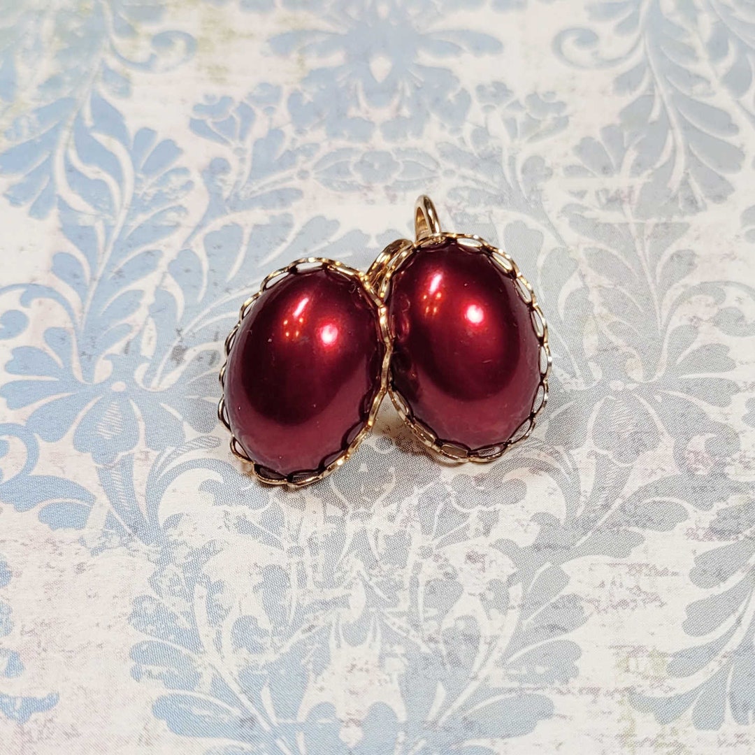 Pearlescent Red Clip on Earrings, Gold Tone Clip Earrings, Non Pierced ...