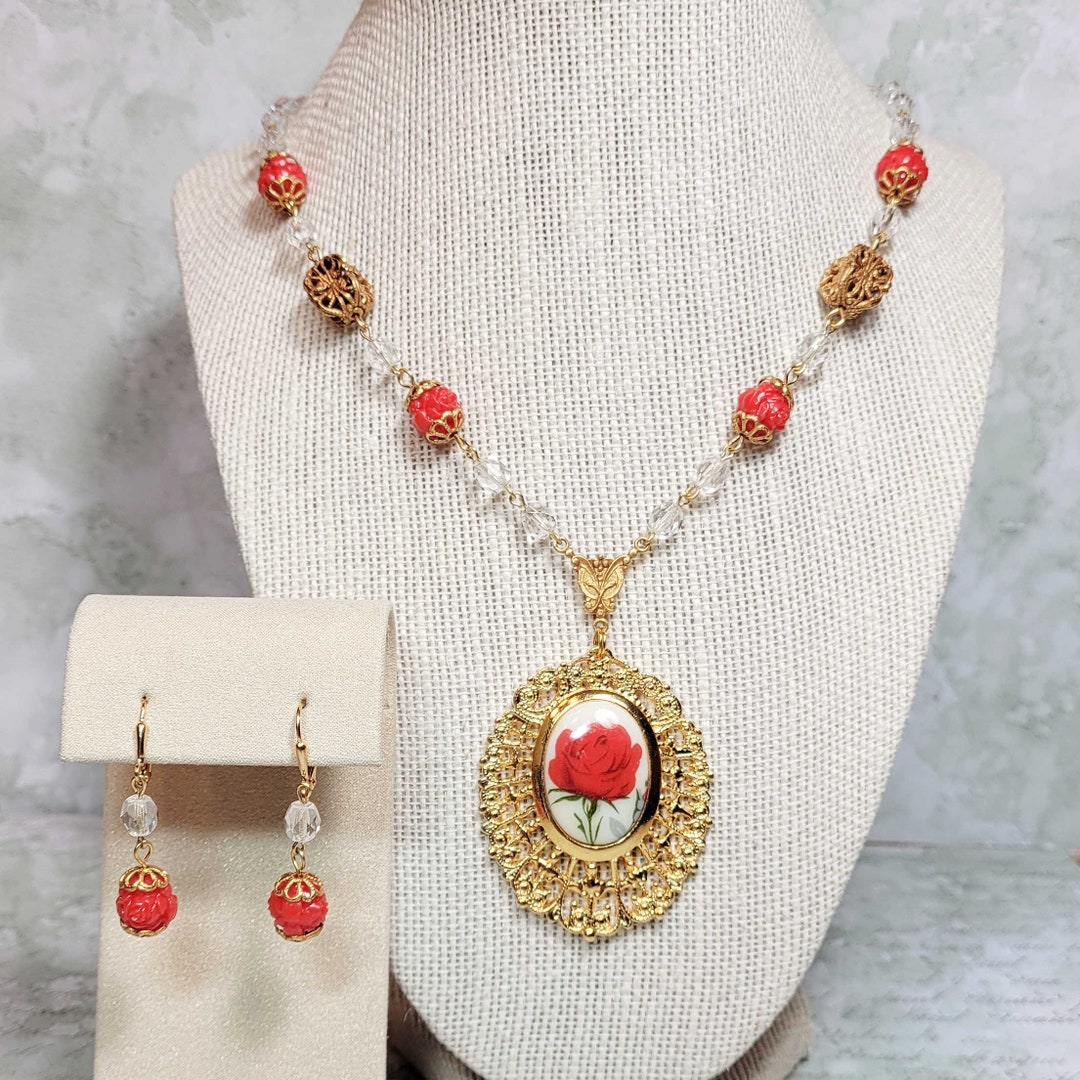 Red Rose Cameo Necklace Set, Porcelain Rose Pendant, Gold Tone Costume ...