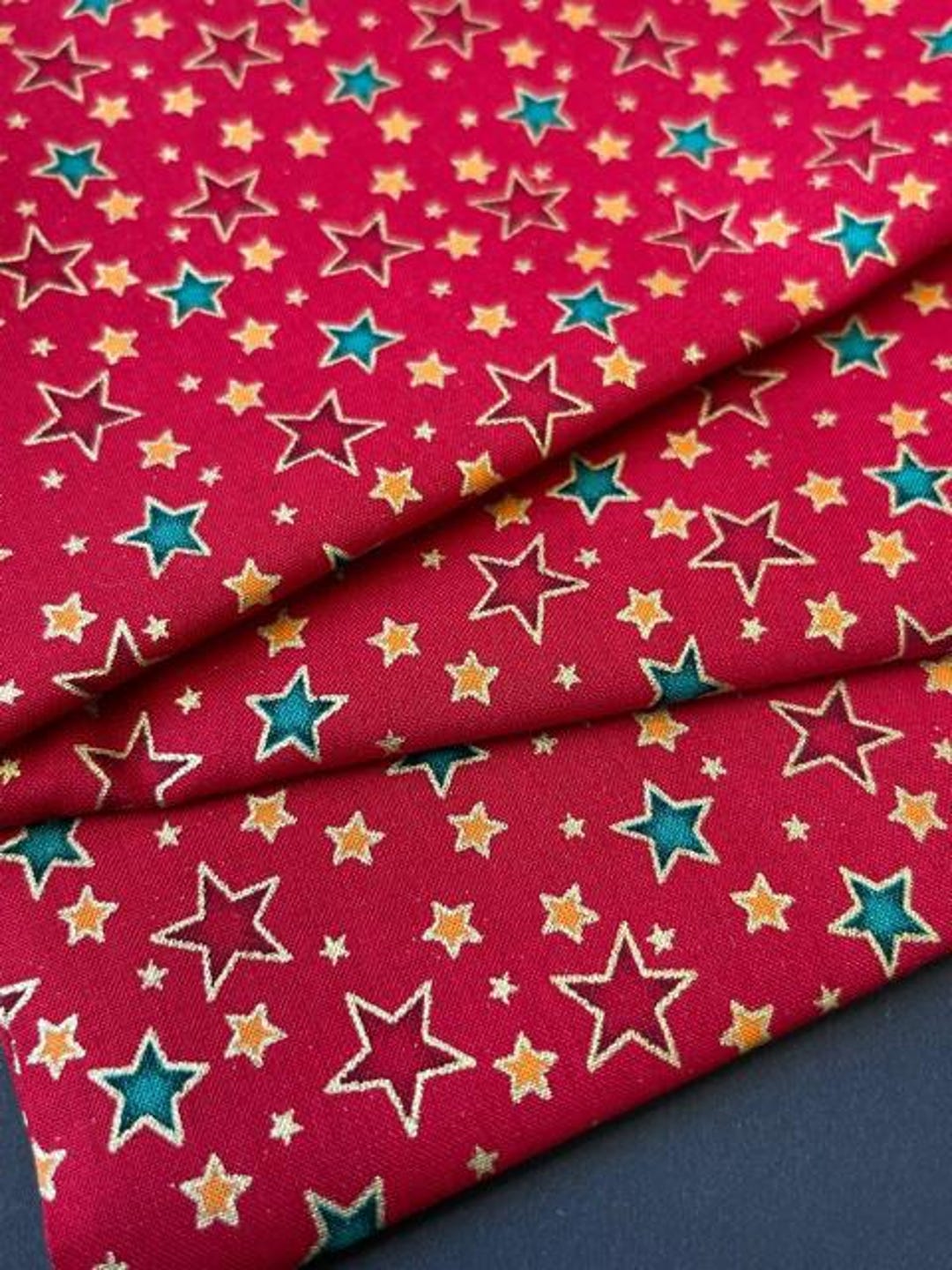 Cotton Poplin Red/multi Star Print Christmas/party 1/2 Meter 50 X ...