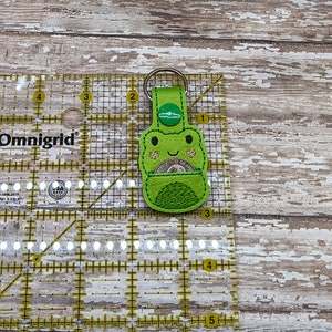 Pudgy Frog Key Chain / Fob Zipper Pull Bag Tag Quarter Keeper - Etsy