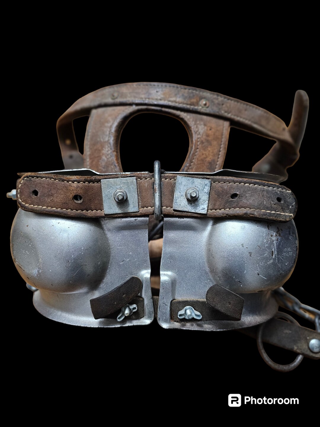 Antique 1930s Russell Mfg Bull Blind - Etsy