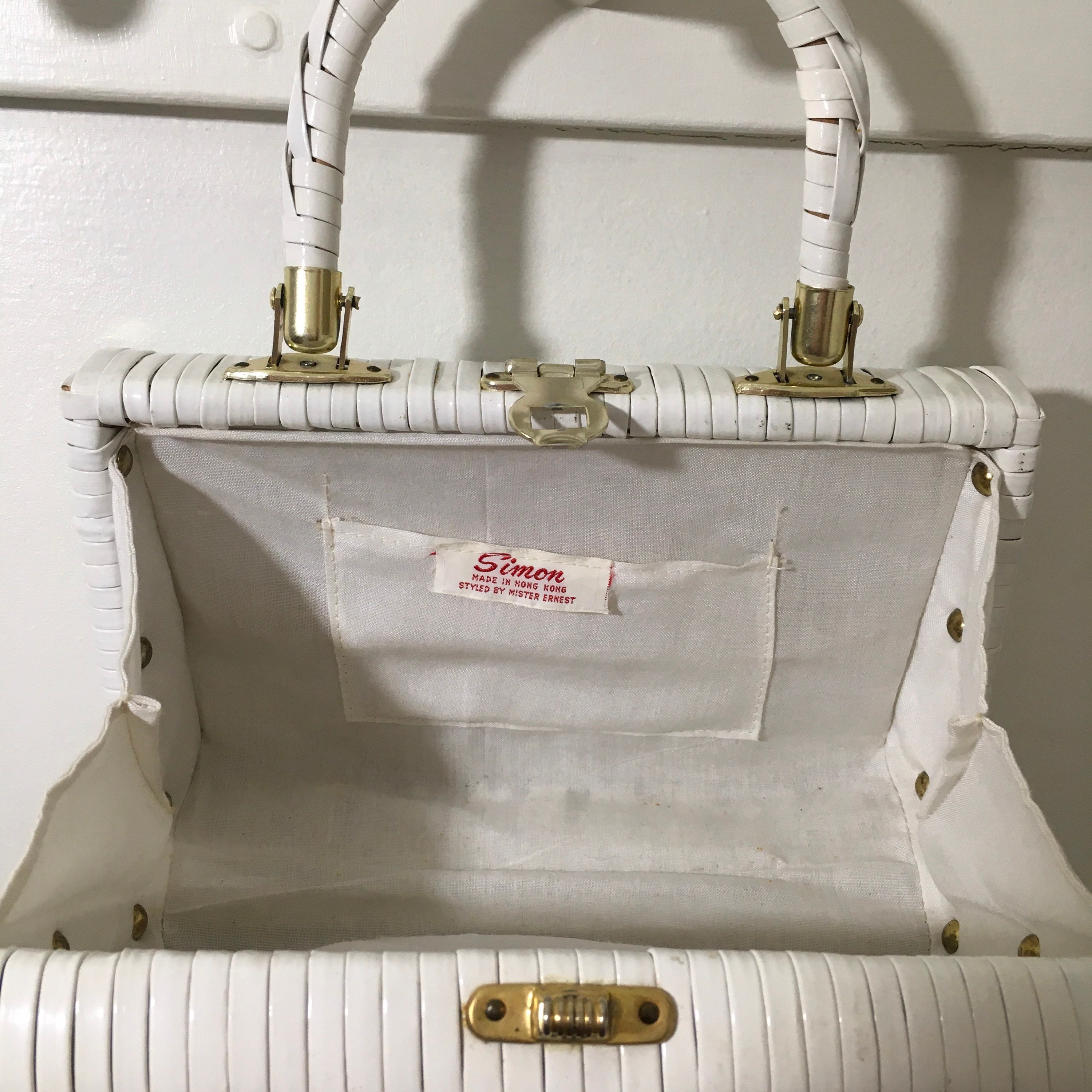 Vintage White Wicker Handbag, Red White Blue Insert, 1950s Simon Purse ...