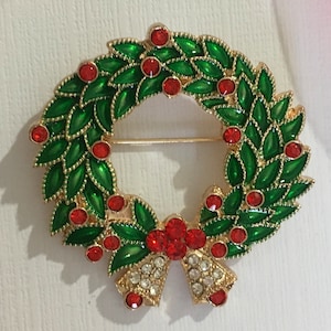 Vintage Wreath Bells Christmas Brooch, Vintage Christmas Pin, Vintage ...