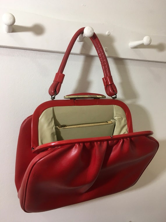 1950s 1960s Red Vinyl Top Handle Handbag, Vintage Ret… - Gem