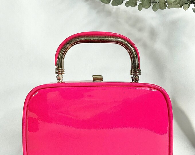 1960s Mod Lou Taylor Pink Patent Leather Vinyl Pill Box Purse, Vintage ...