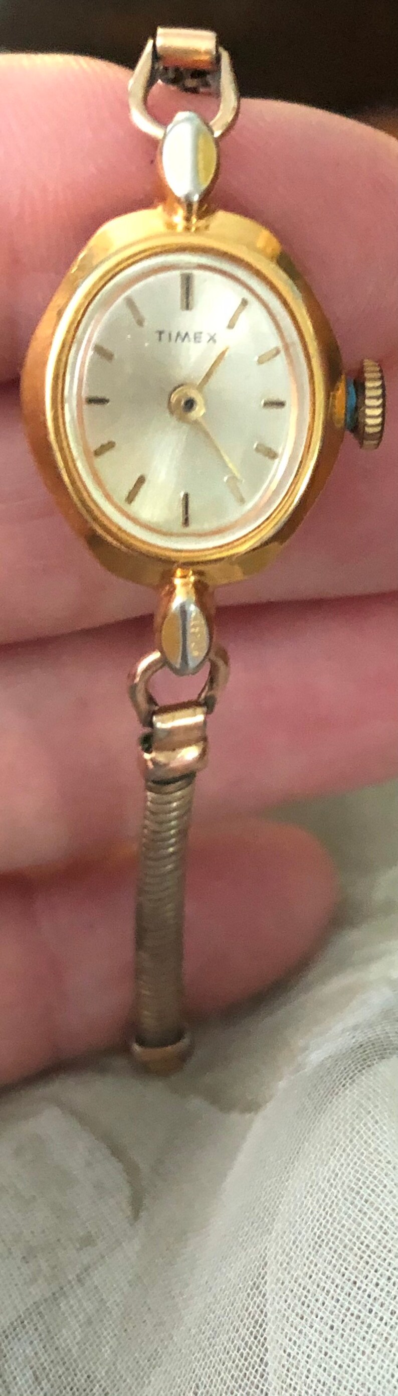 Vintage TIMEX Ladies Wind up Wrist Watch, Vintage Bracelet - Etsy