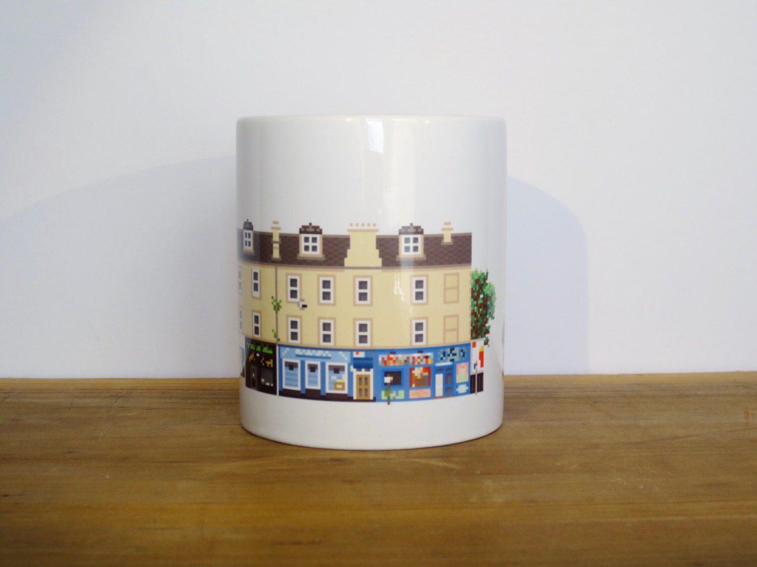 Pixel Dundee Agacan & Balaka, Perth Road Mug. Scotland/ Scottish Pub ...