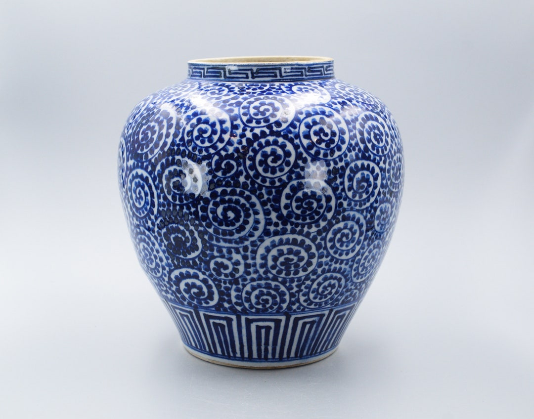 Rare Antique Japanese Blue and White Porcelain Sometsuke Arita Tako ...