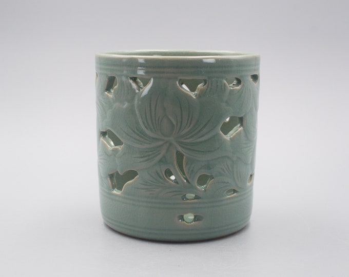Vintage Korean Pottery Openwork Celadon Green Glaze Brush Holder Pot - Etsy