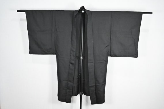 Vintage Japanese Black Haori Kimono Jacket - Gem