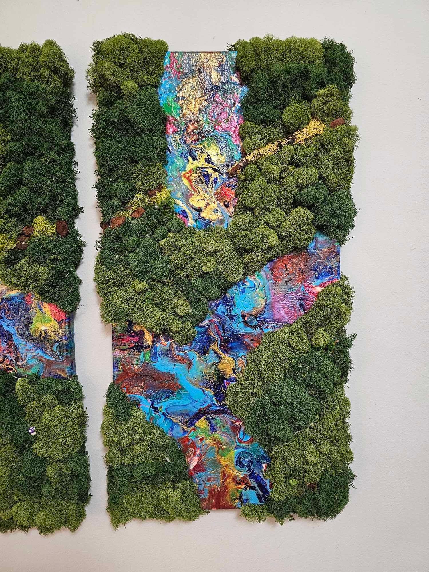 Moss Wall Art With Paint Pouring - Etsy