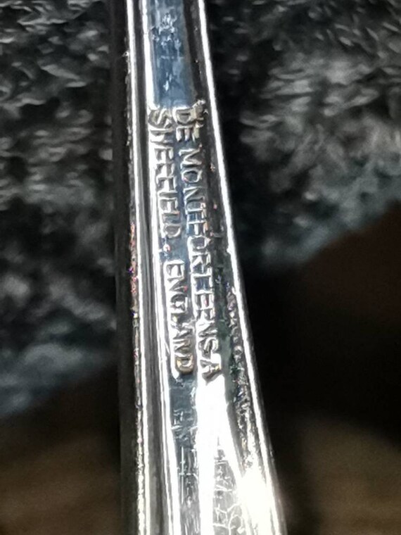 Lovely set of vintage desert spoons with large serving spoon in ...