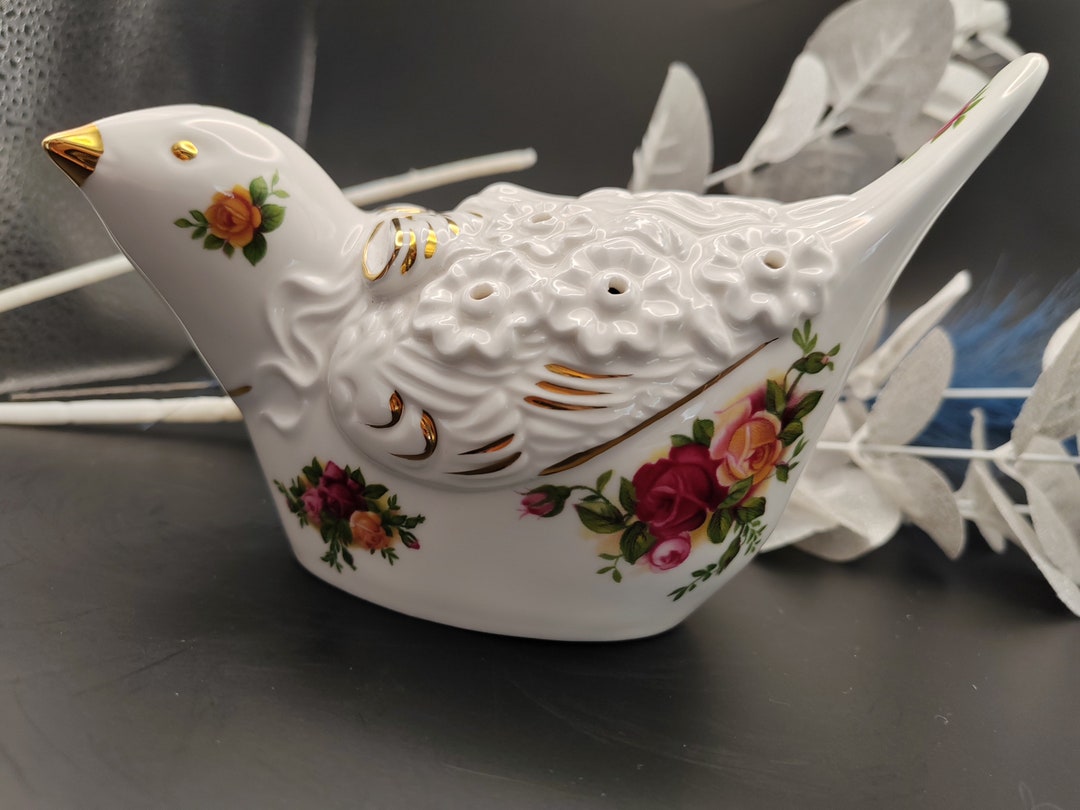 Pretty Royal Albert Old Country Roses Bird Pomander. Room Scenter. - Etsy