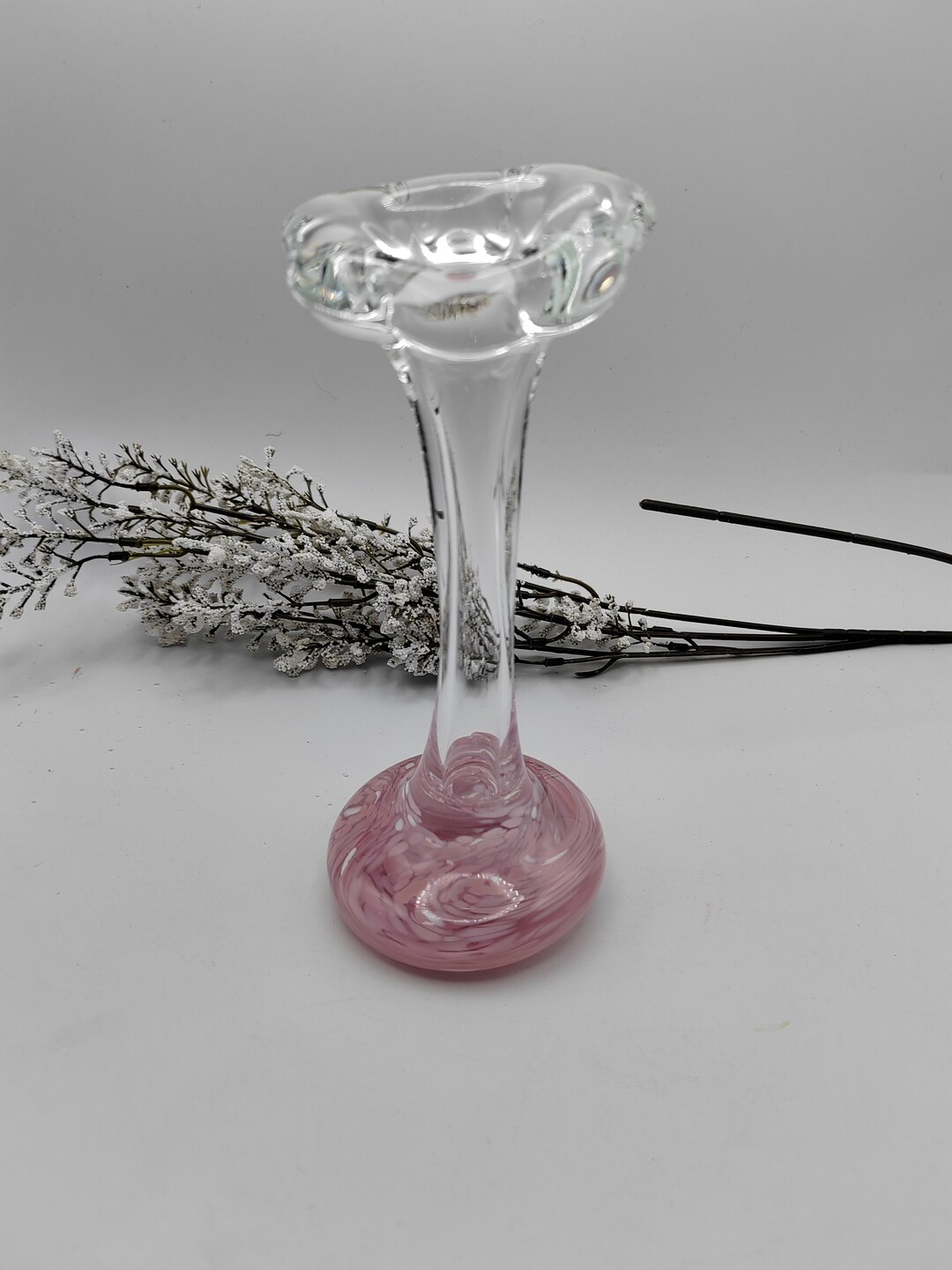 Wonderful Bone Shaped, Jack in the Pulpit Style Handblown Glass Vase ...