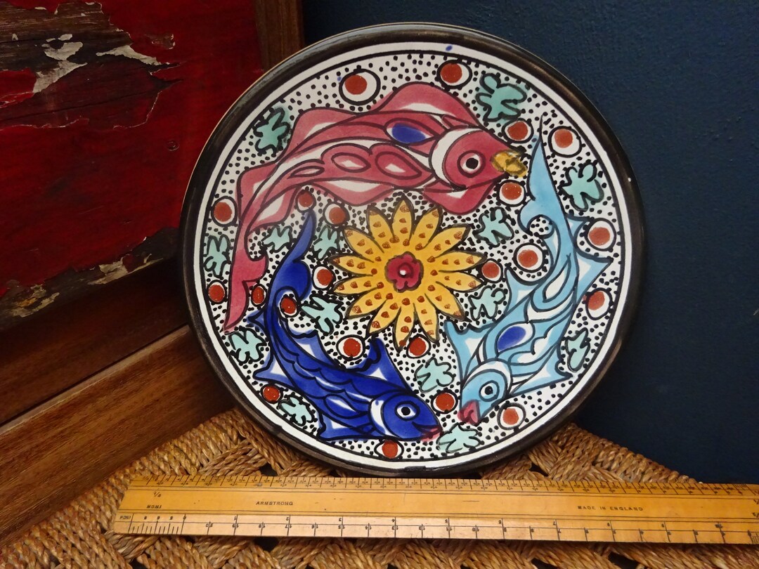 1990s Handmade Tunisian Fish Plate Hand-painted Mediterranean Design ...