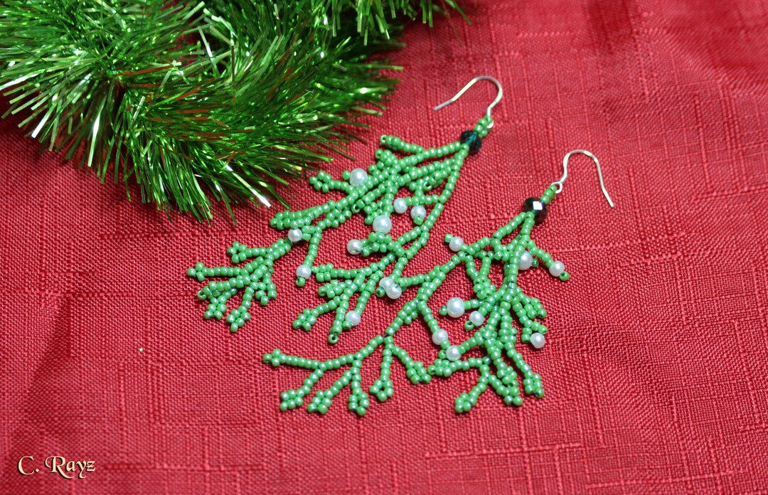 Christmas Mistletoe Shape Toho Seed Bead Earrings With Pearl Shaped ...