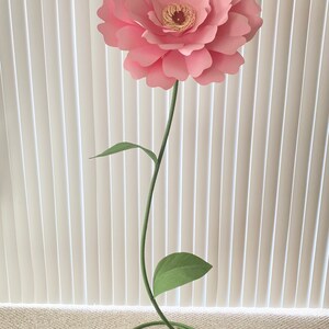 Free Standing Giant Flower Stem Free Standing Large Paper Flower Stand ...