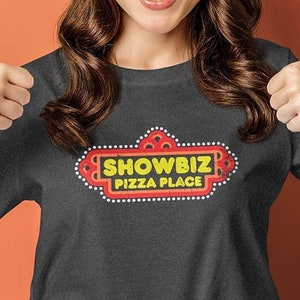 Showbiz Pizza Place Unisex Retro T-shirt - Bygone Brand Tees - Etsy