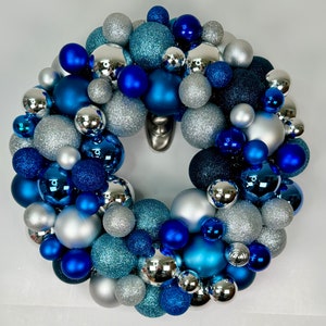 Blue and Silver Ornament Wreath, Blue and Silver Bauble Christmas ...