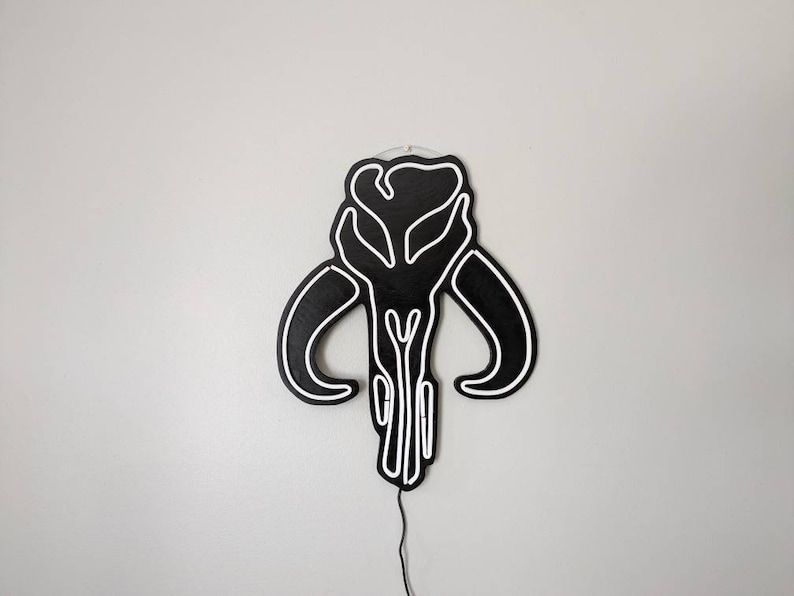 Star Wars Mandalorian Mythosaur LED Neon Sign - Etsy