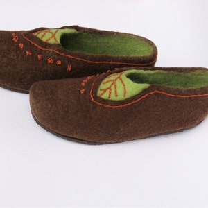 Felted Wool Women Slippers / Handmade House Shoes Leaves / Wool Clogs ...