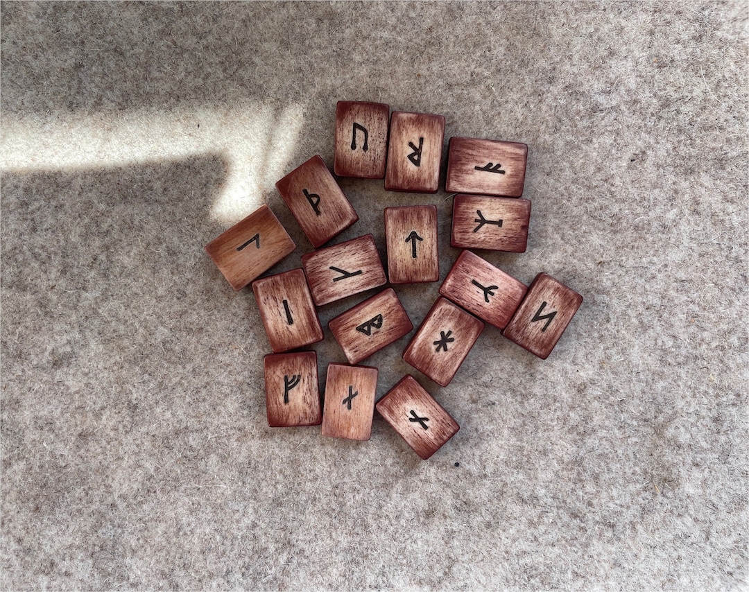 Younger Elder Futhark Set 16 Pieces, From Real Elk Bone, Ancient and ...