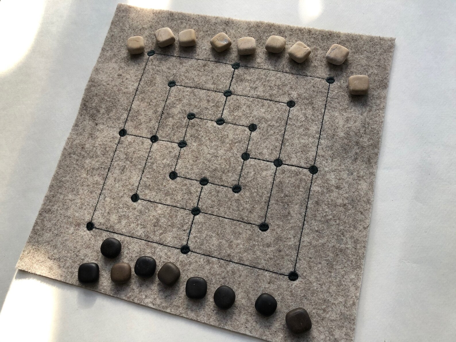 Board Game Nine Men-s Morris, Mill, Mills, Ancient Board Game ...
