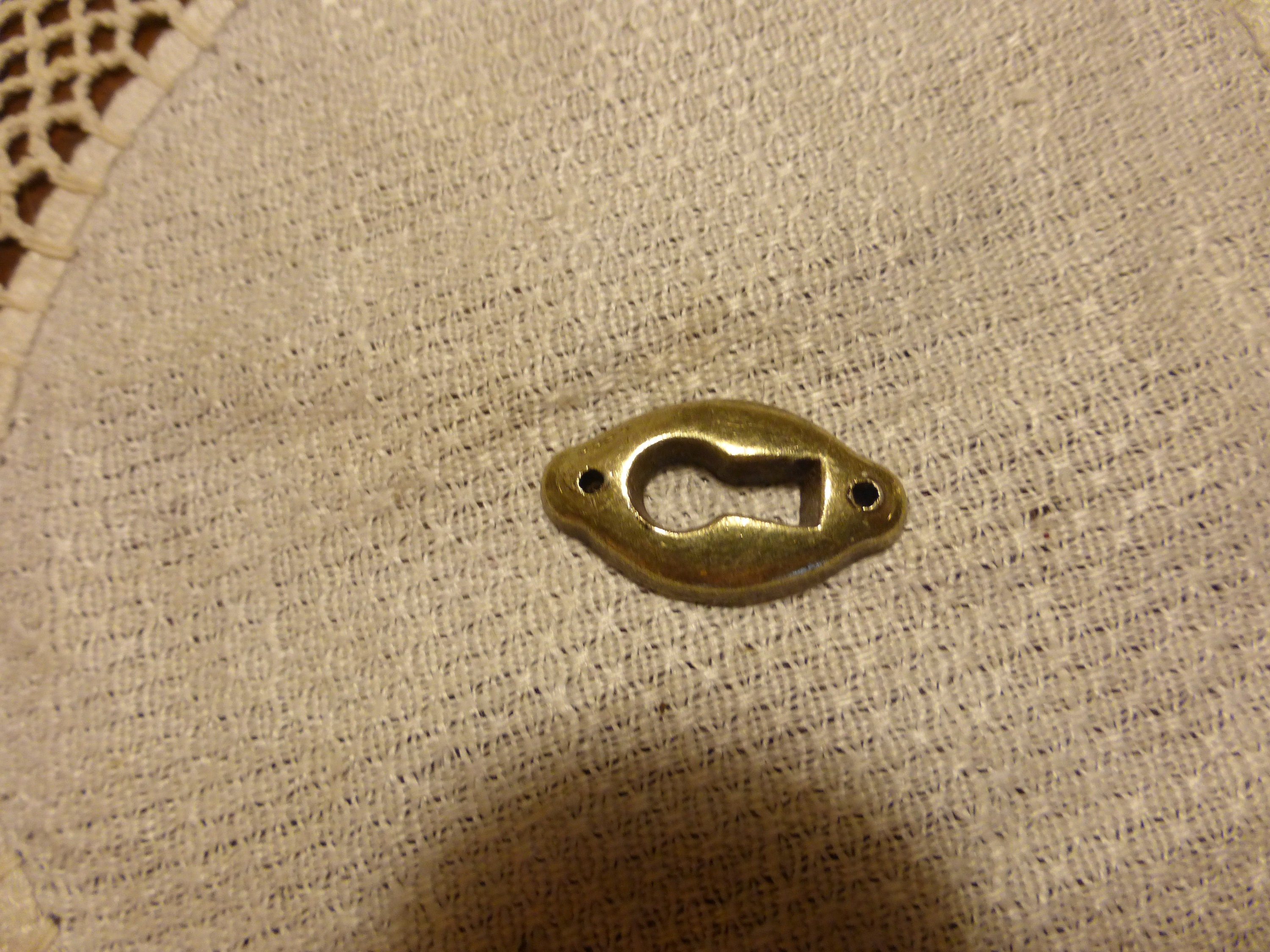 2 Solid Brass Oval Shaped Keyholes/keyhole Covers 92620 C - Etsy