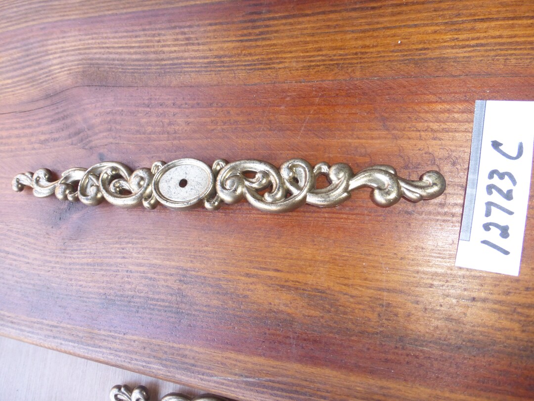 ONE Vintage Antique Victorian Cabinet Escutcheon Hardware Pull 12723 C ...