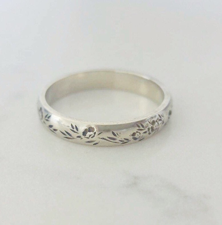 Flower Wedding Band Vintage Style Floral Ring for Women - Etsy