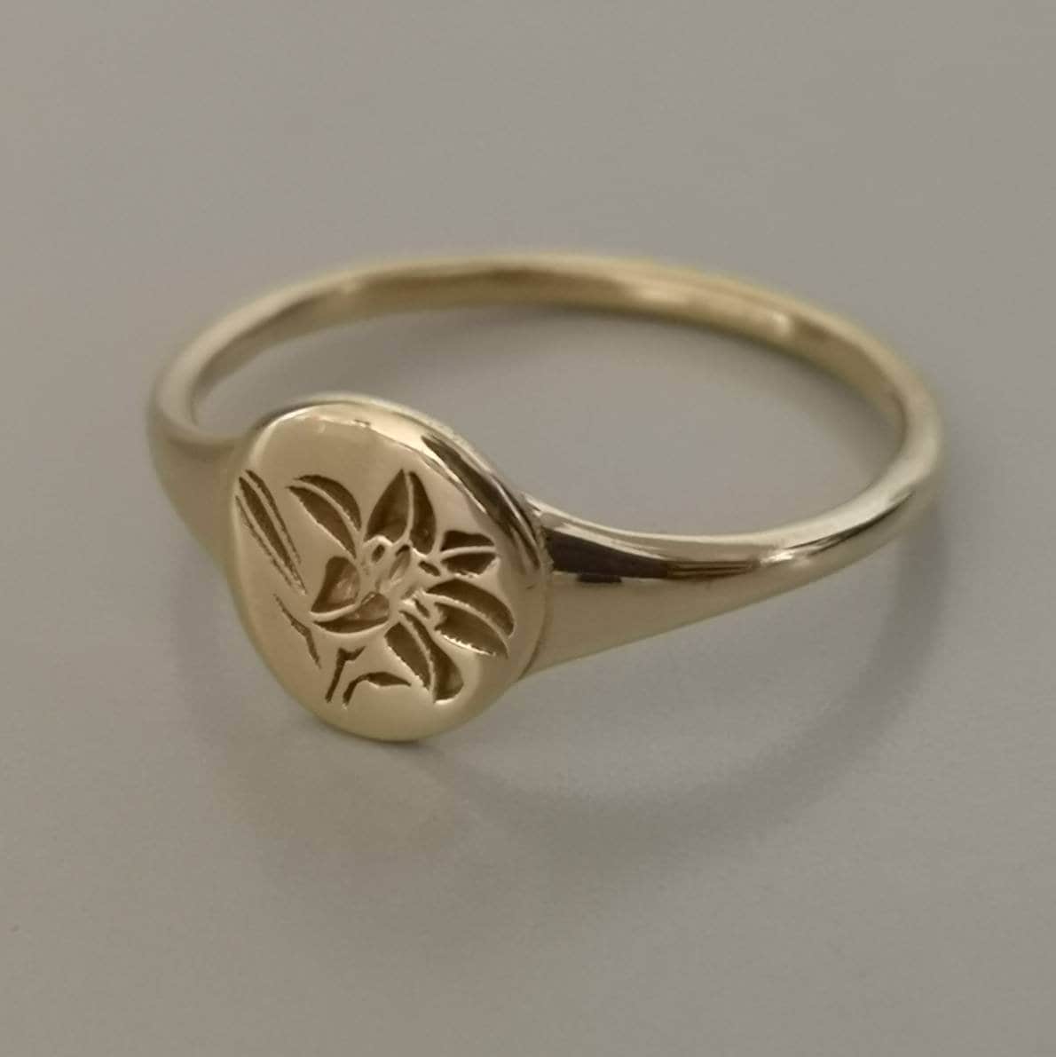 Gold Signet Ring Flower Signet Ring 14k Gold Lily Flower - Etsy