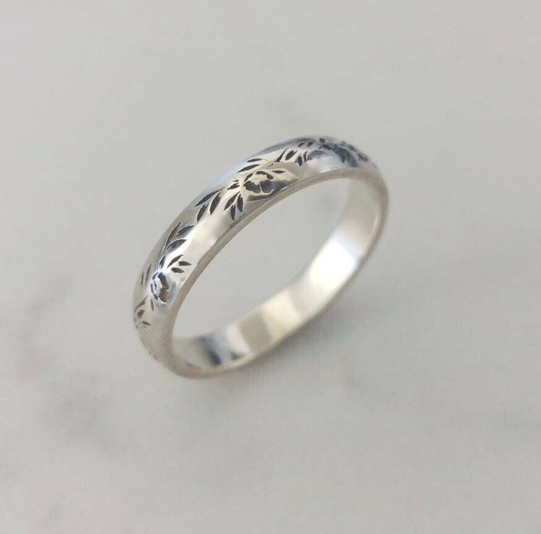 Flower Wedding Band, Vintage Style Floral Ring for Women , Personalized ...