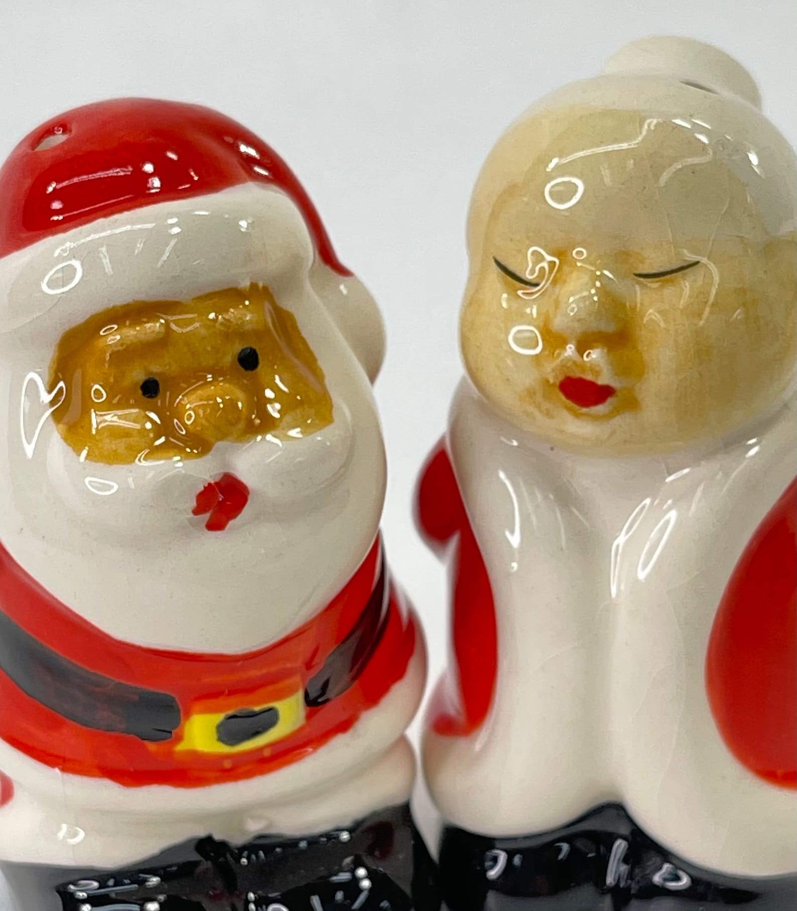 Santa Salt and Pepper Shaker Set Mr and Mrs Claus Salt and - Etsy