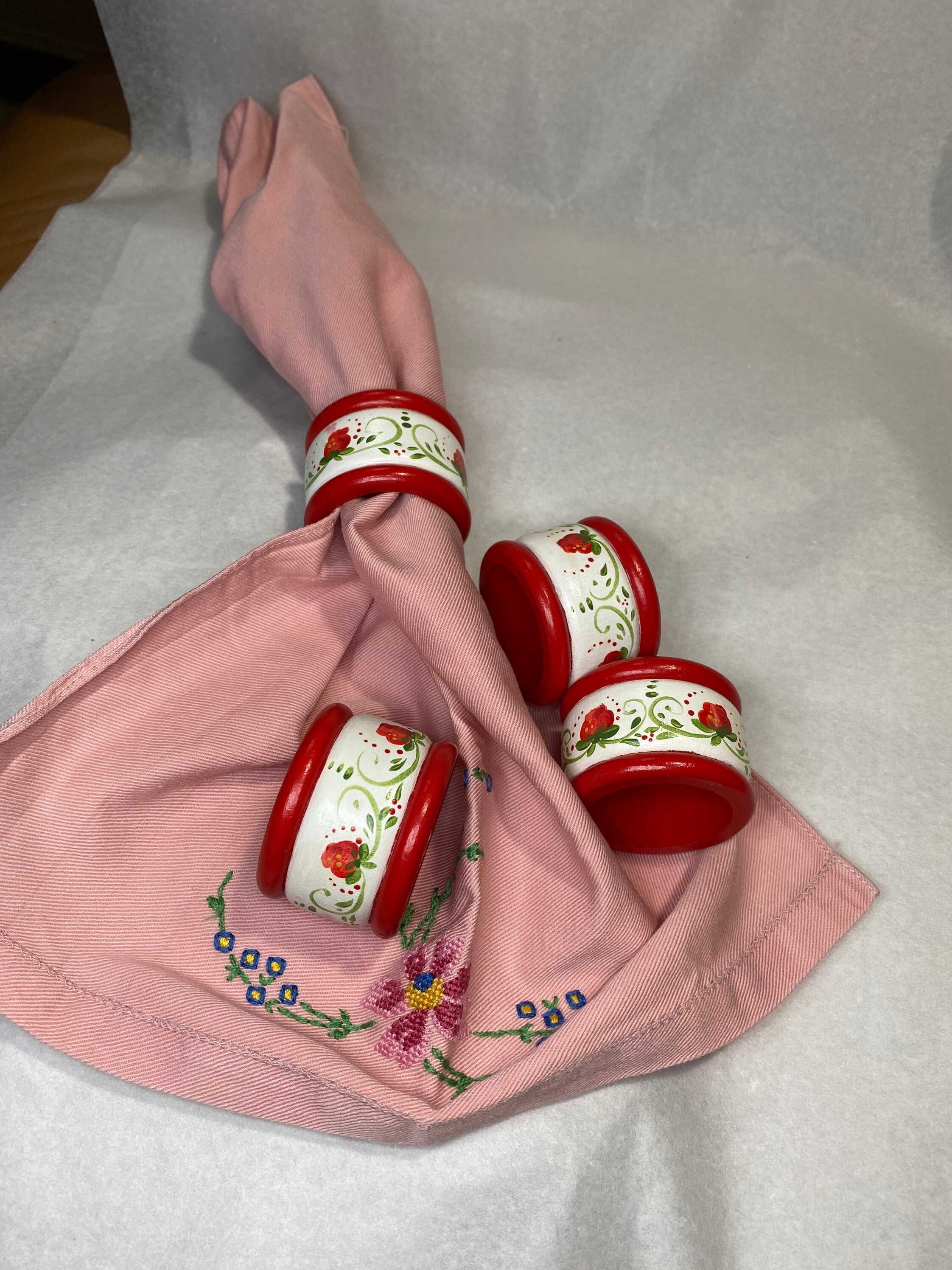 Christmas Napkin Rings Holiday Red Dinner Table Decor | Etsy