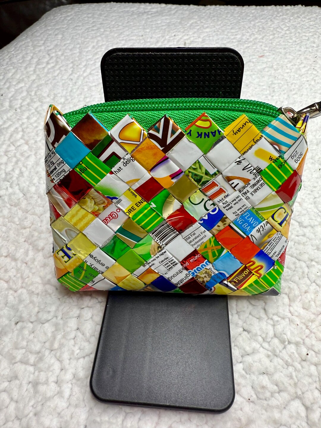 Magazine Paper Change Purse, Vintage Colorful Bag Accessory Recycled ...