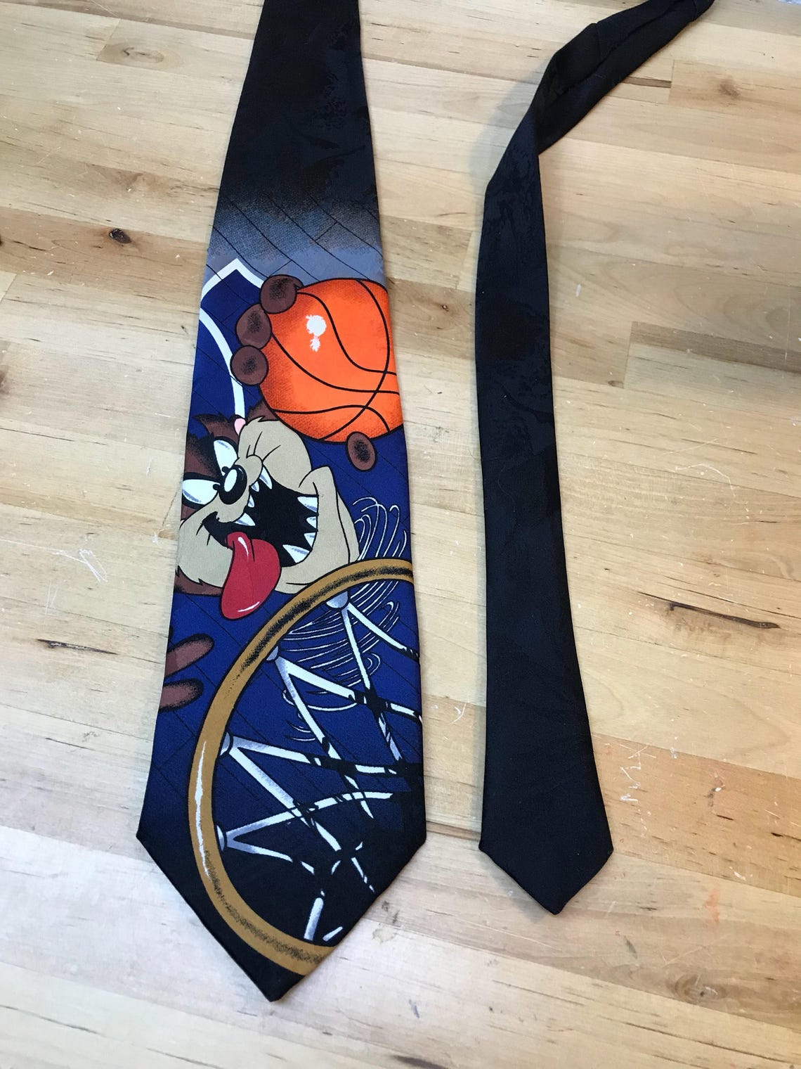 Tasmanian Devil Basketball Necktie Father's Day Gift | Etsy