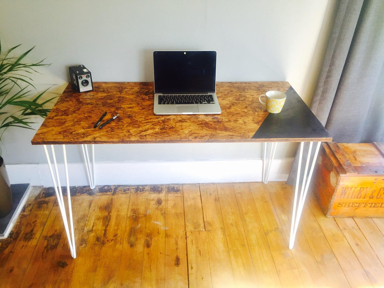 OSB Industrial Desk With White Steel Hairpin Legs and Chalk - Etsy