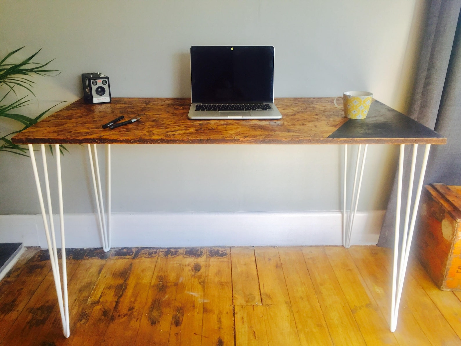 OSB Industrial Desk With White Steel Hairpin Legs and Chalk - Etsy