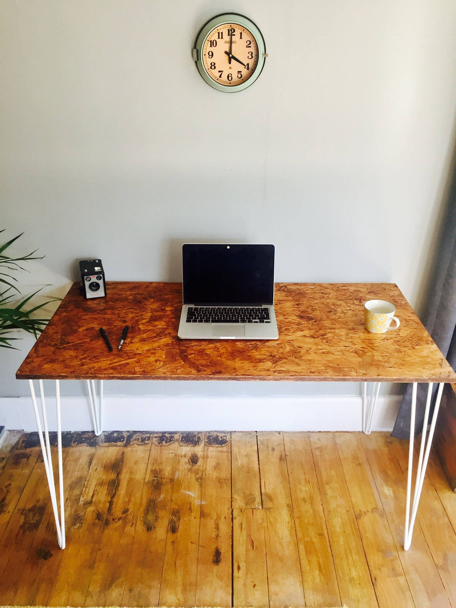 OSB Industrial Desk With White Steel Hairpin Legs | Etsy UK