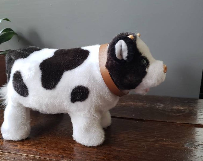 1983 Iwaya Corp Roly Poly Cow Battery Operated Walks Talks | Vintage - Etsy