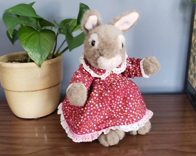 Dakin Emily Boxwood Holly Pond Hill Standing Bunny Rabbit Plush ...
