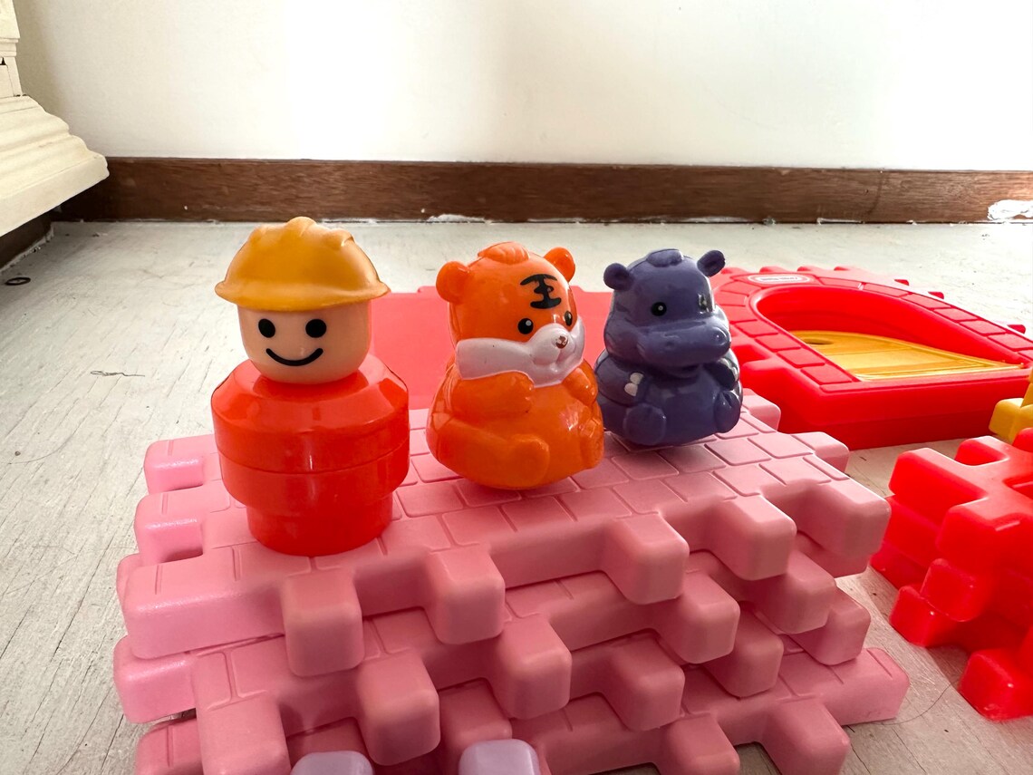 80s/90s Little Tikes Wee Waffle Building Blocks House Car Doors Windows ...