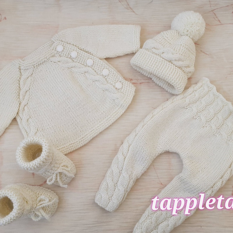 Knitted Newborn Baby Set - Etsy