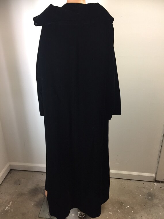 Vintage 50s Black Velvet Cape Cloak Large Buttons by … - Gem